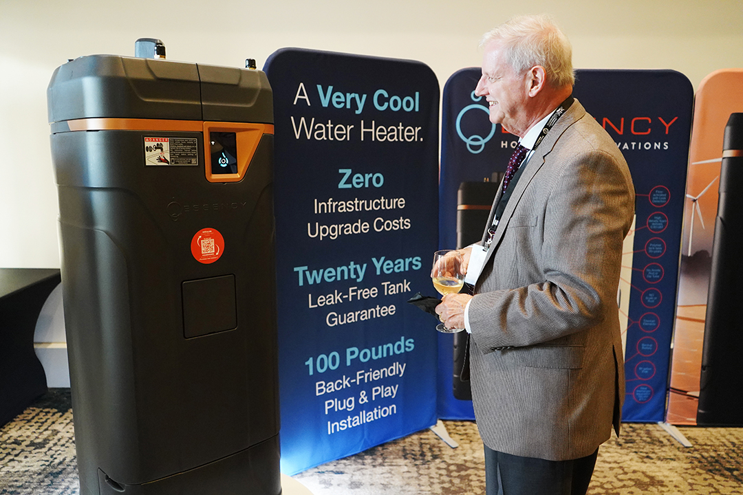 Essency Wins 2023 Edison Award for Innovation in Consumer Solutions ...